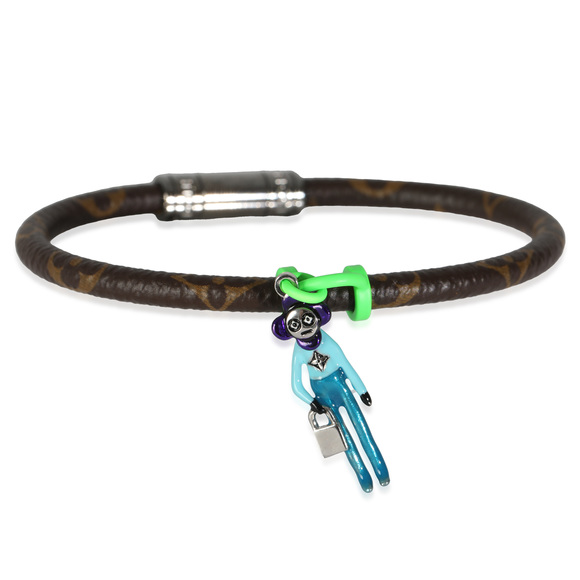 Louis Vuitton | Jewelry | Louis Vuitton Ruthenium Hang It Mascot ...